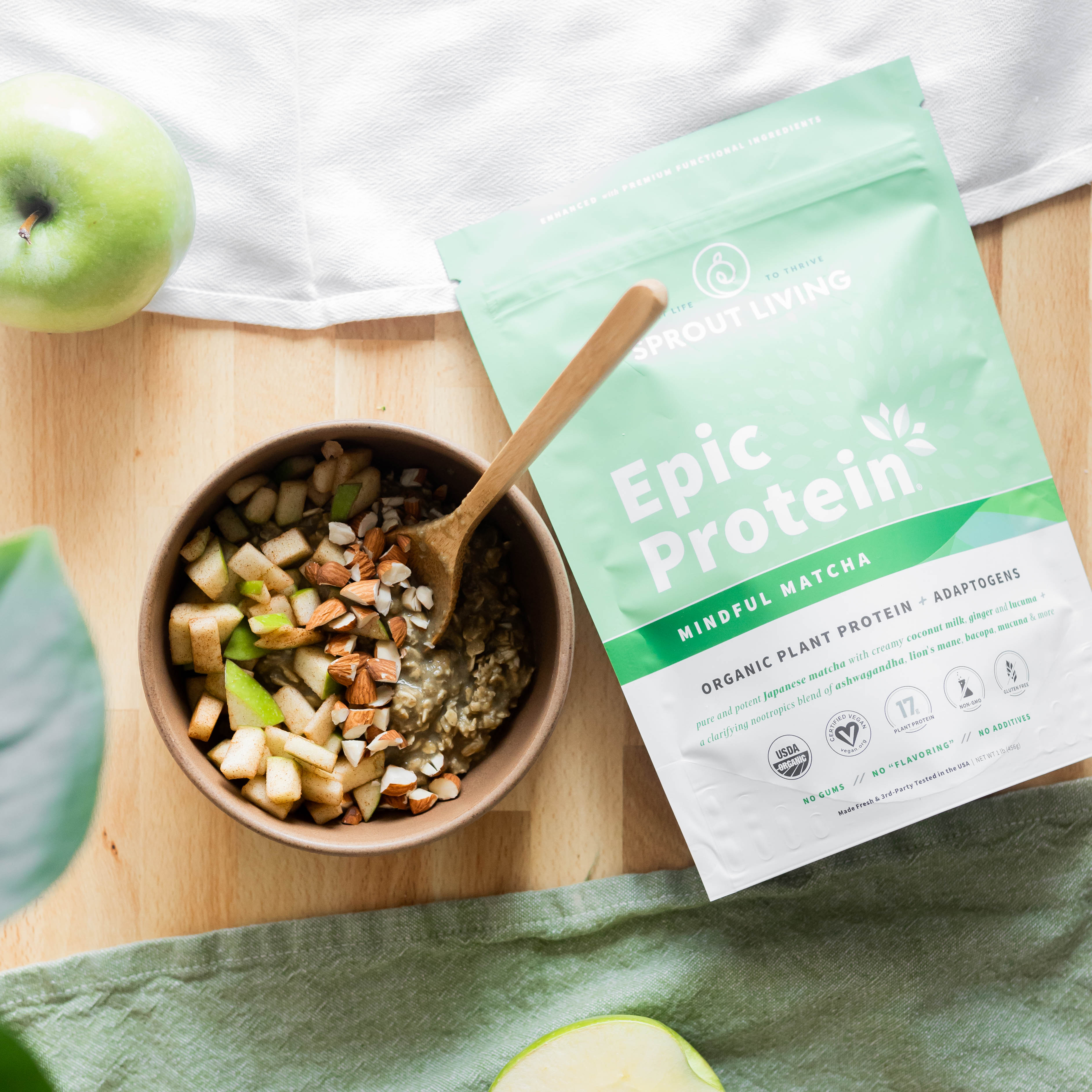Matcha Apple Pie Cinnamon Oats - Sprout Living